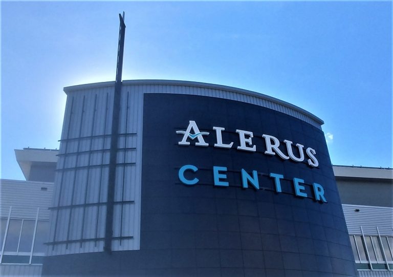 Papa Roach is Alerus bound in March | KNOX News Radio, Local News, Weather and Sports