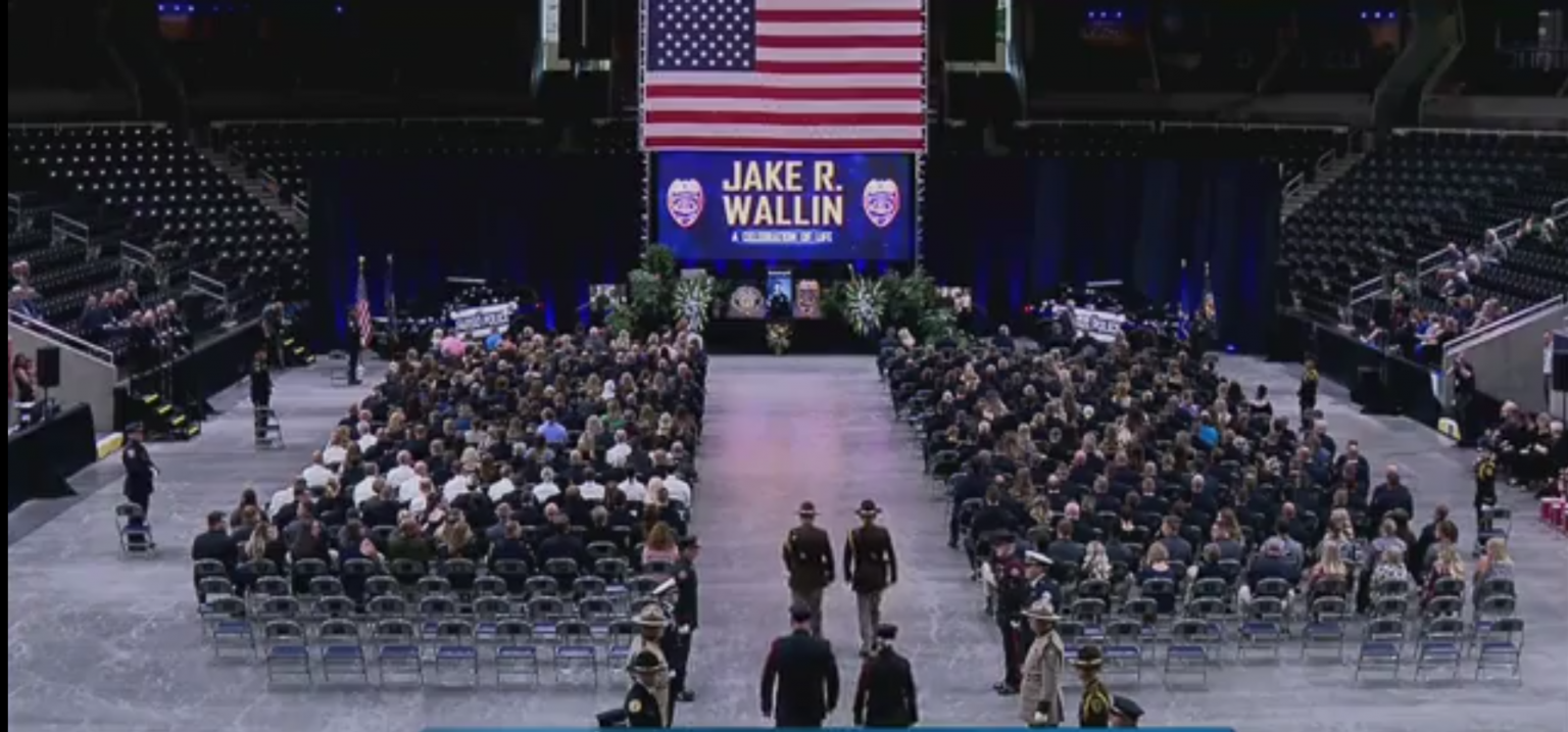 Fallen Fargo Officer Jake Wallin honored in public memorial | KNOX News ...